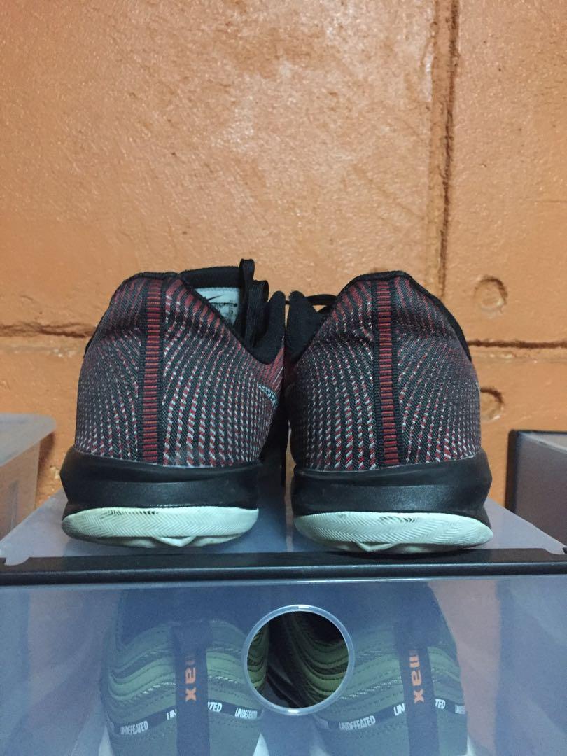 KOBE MENTALITY 2 "University Red", Men's Fashion, Footwear, Sneakers on ...