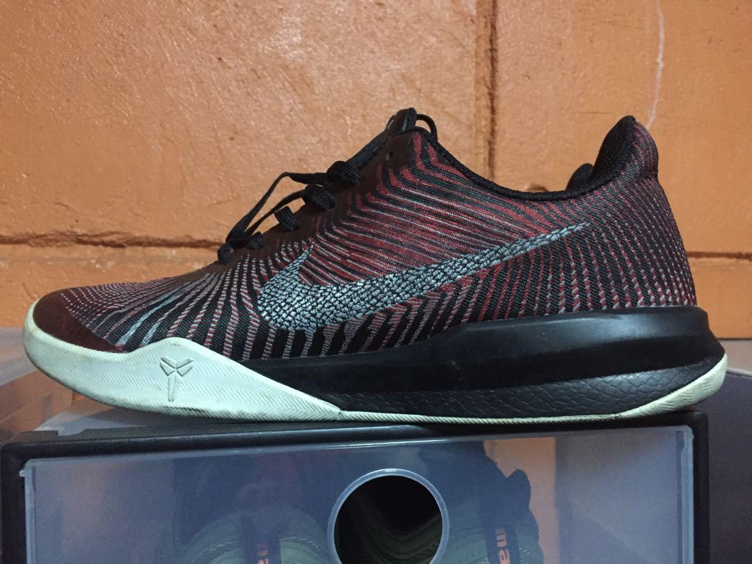 KOBE MENTALITY 2 "University Red", Men's Fashion, Footwear, Sneakers on ...
