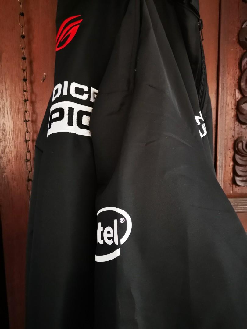 Asus Gamer Jacket, Men's Fashion, Coats, Jackets and Outerwear on Carousell