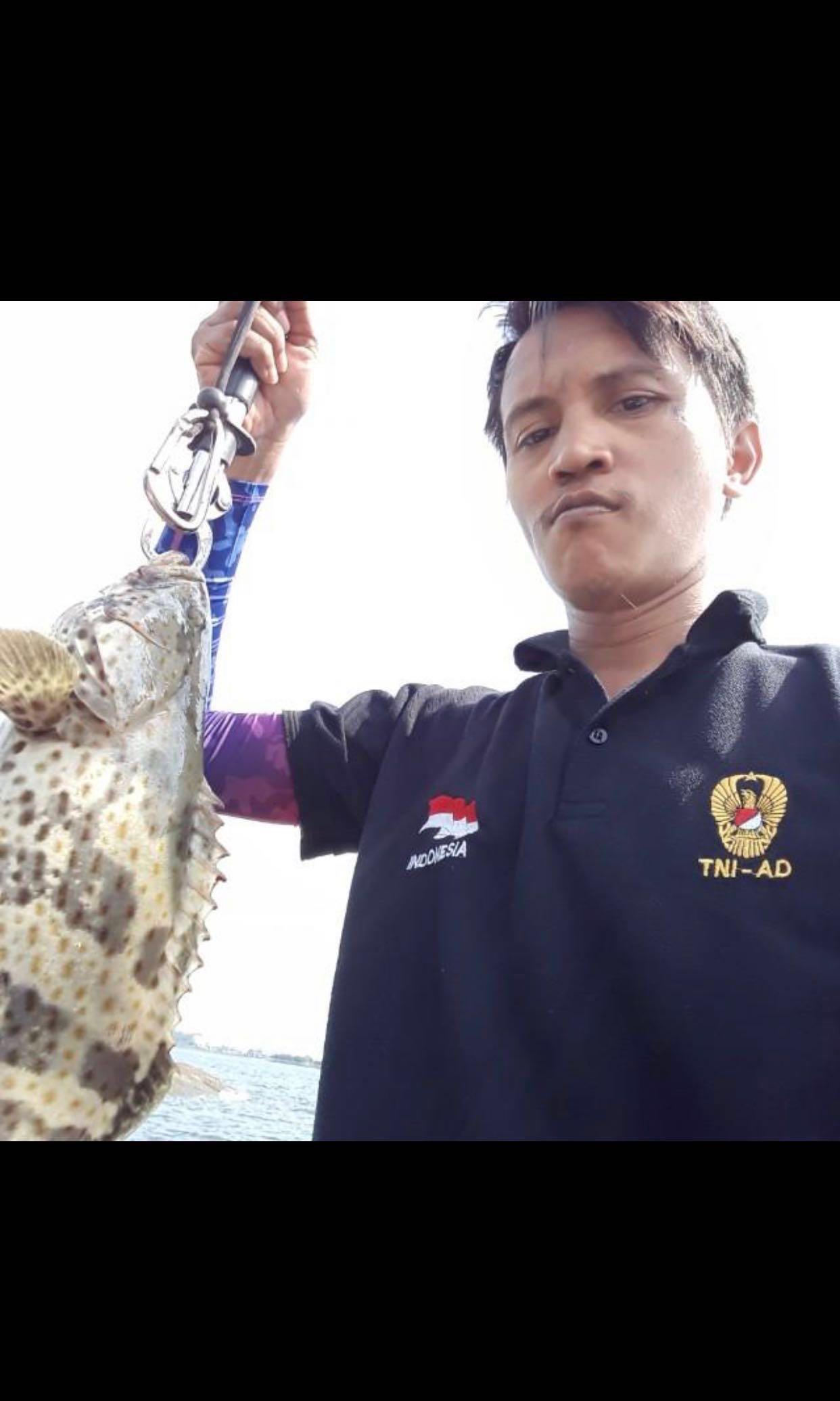 PROVEN! REUSABLE APOLLO T-KNOT FISHING RIG, Sports Equipment, Fishing ...