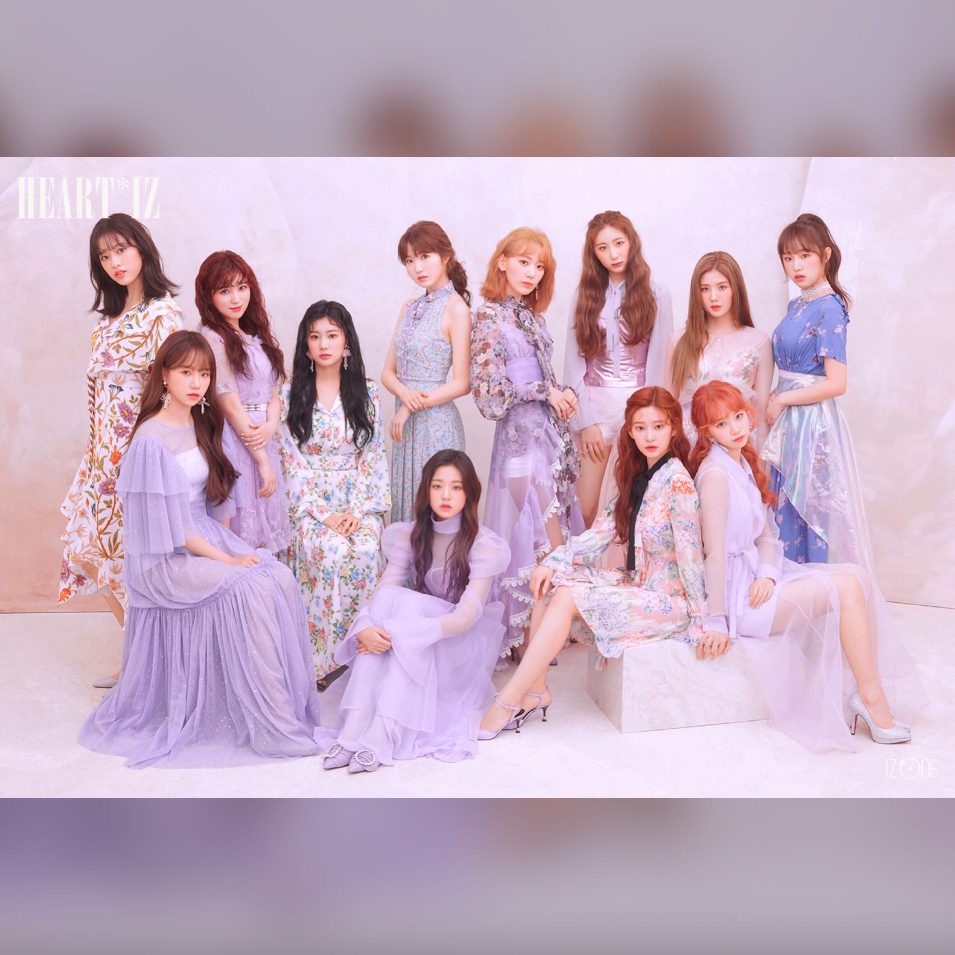 Iz*one Heart*Iz Signature Kihno Set (Violeta+Sapphire)Izone, Hobbies ...