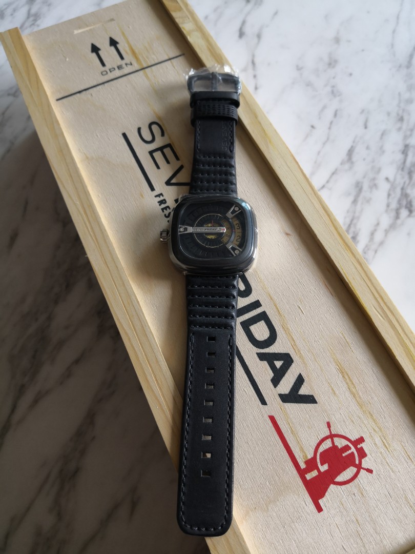 SevenFriday SF-M2/01 Left Crown, Mobile Phones & Gadgets, Wearables ...