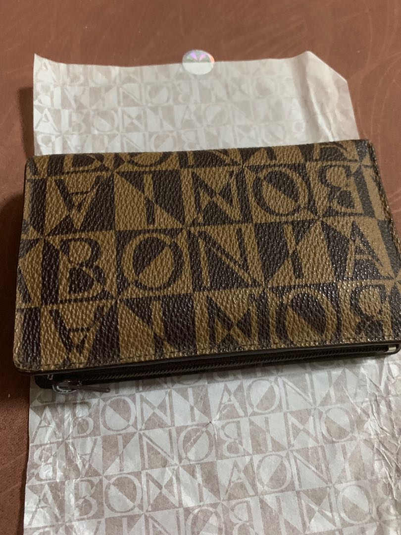 Bonia Wallet, Women's Fashion, Bags & Wallets, Purses & Pouches on ...