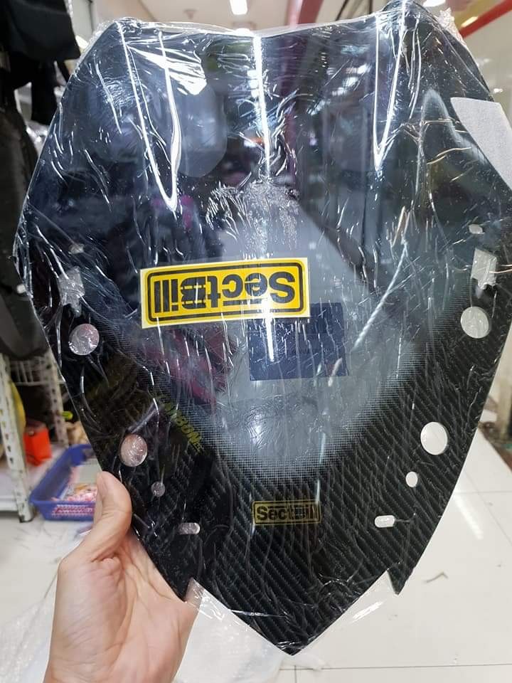 INSTOCK Sectbill Visor For Yamaha Xmax 300, Motorcycles, Motorcycle ...