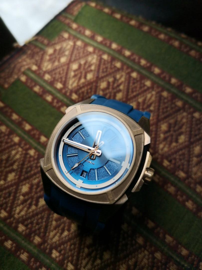 Vilhelm Talos Bronze carbon watch, Luxury, Watches on Carousell