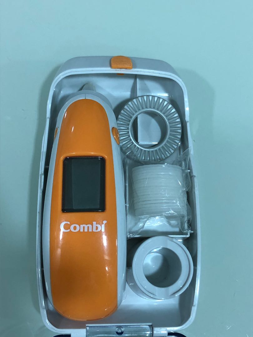 Combi Ear Thermometer with disposable probe covers, Health & Nutrition ...