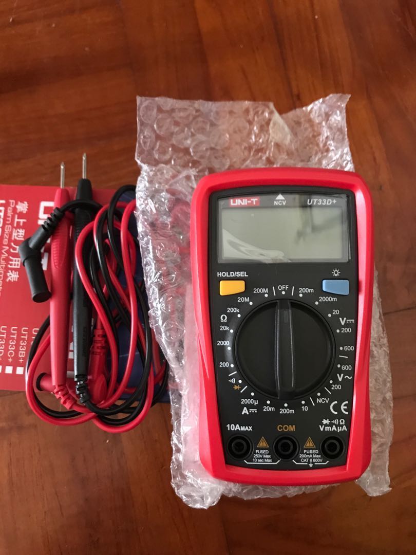 UNI-T UT33D+ 萬用表, 手提電話, 電話＆平板電腦配件, 其他電子周邊配件及產品 - Carousell