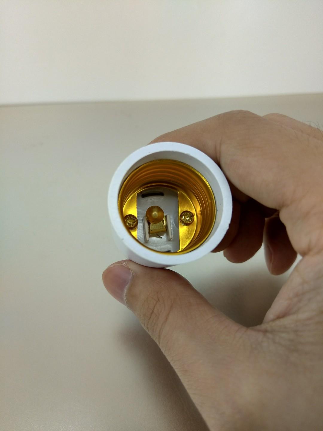 B22 轉 E27燈頭 B22 to E27 Socket Converter, 家庭電器, 轉插器及插頭 - Carousell