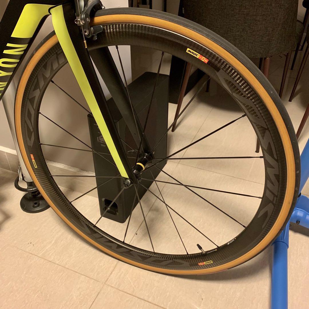 Mavic Cosmic Pro Carbon SL Clincher Wheelset, Sports Equipment, Bicycles & Parts, Bicycles on ...