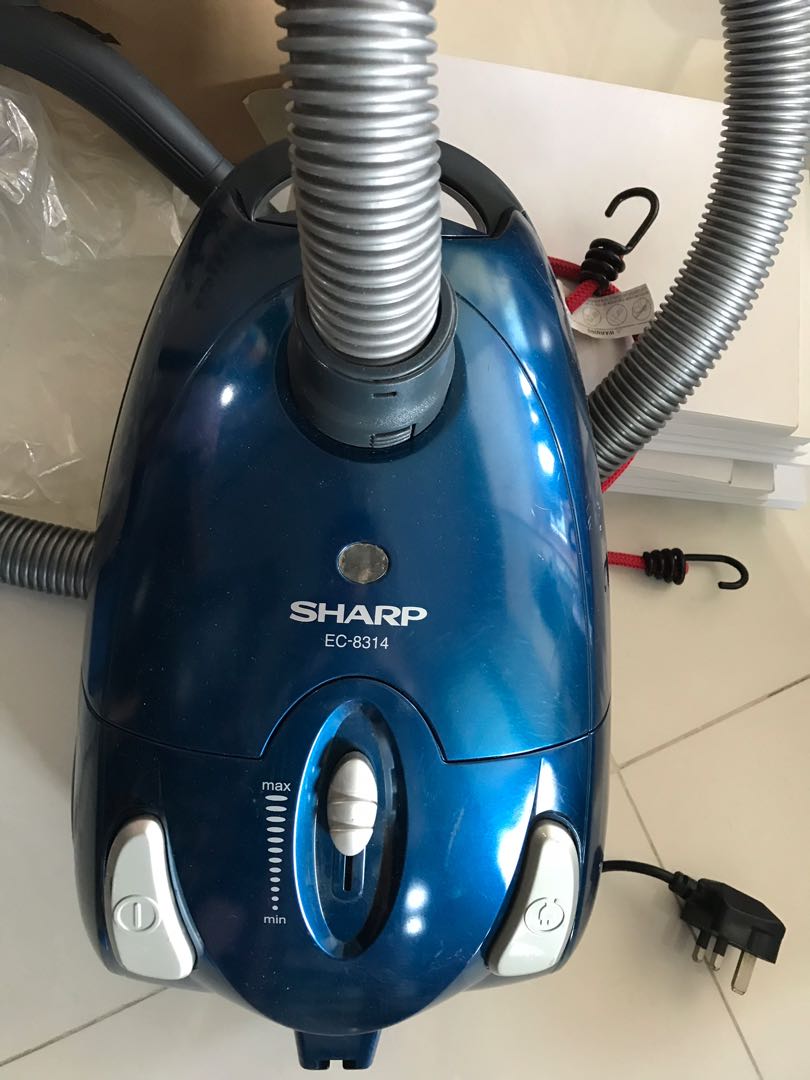 Sharp vacuum cleaner, TV & Home Appliances, Vacuum Cleaner ...