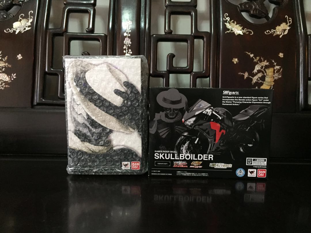 SHF Masked Rider Skull Boiler & Bike (W) Shinkocchou Seihou, Hobbies ...