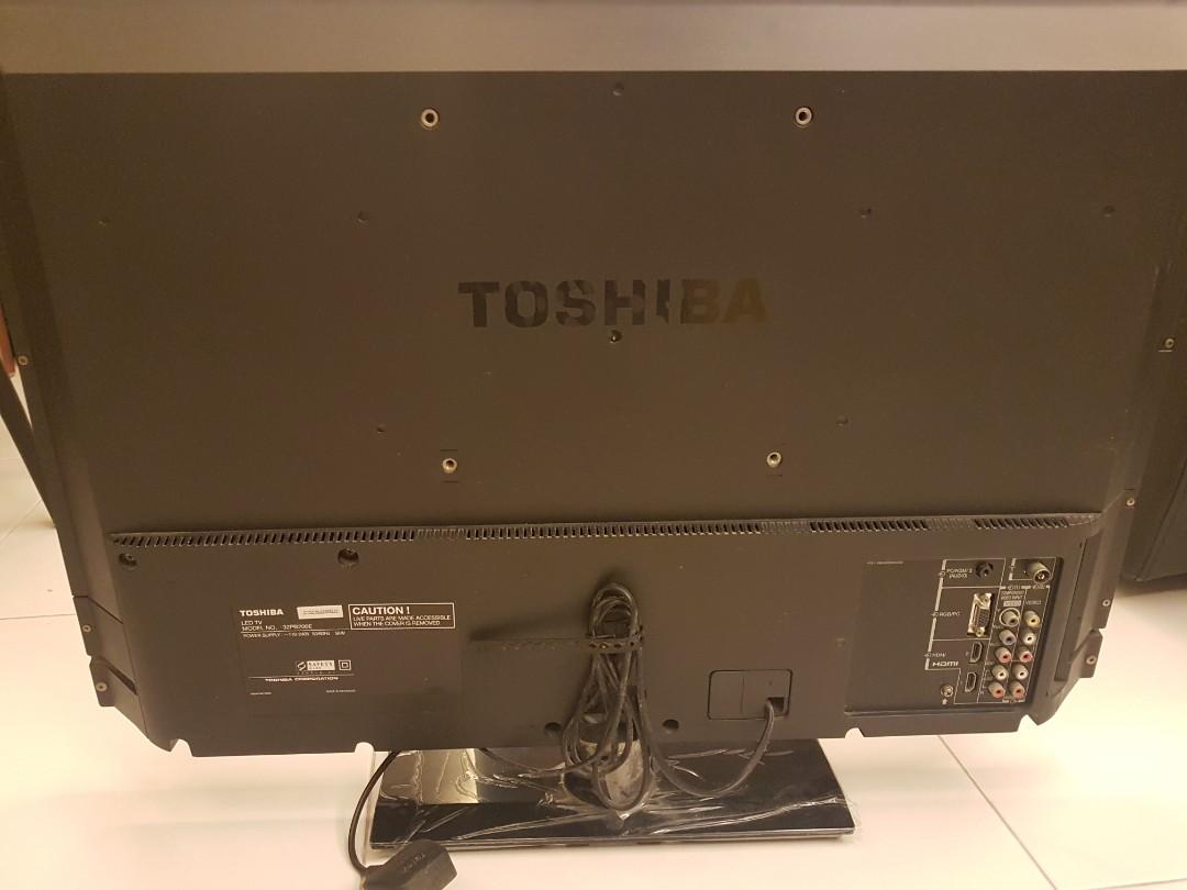 Toshiba 32inch, Computers & Tech, Laptops & Notebooks on Carousell