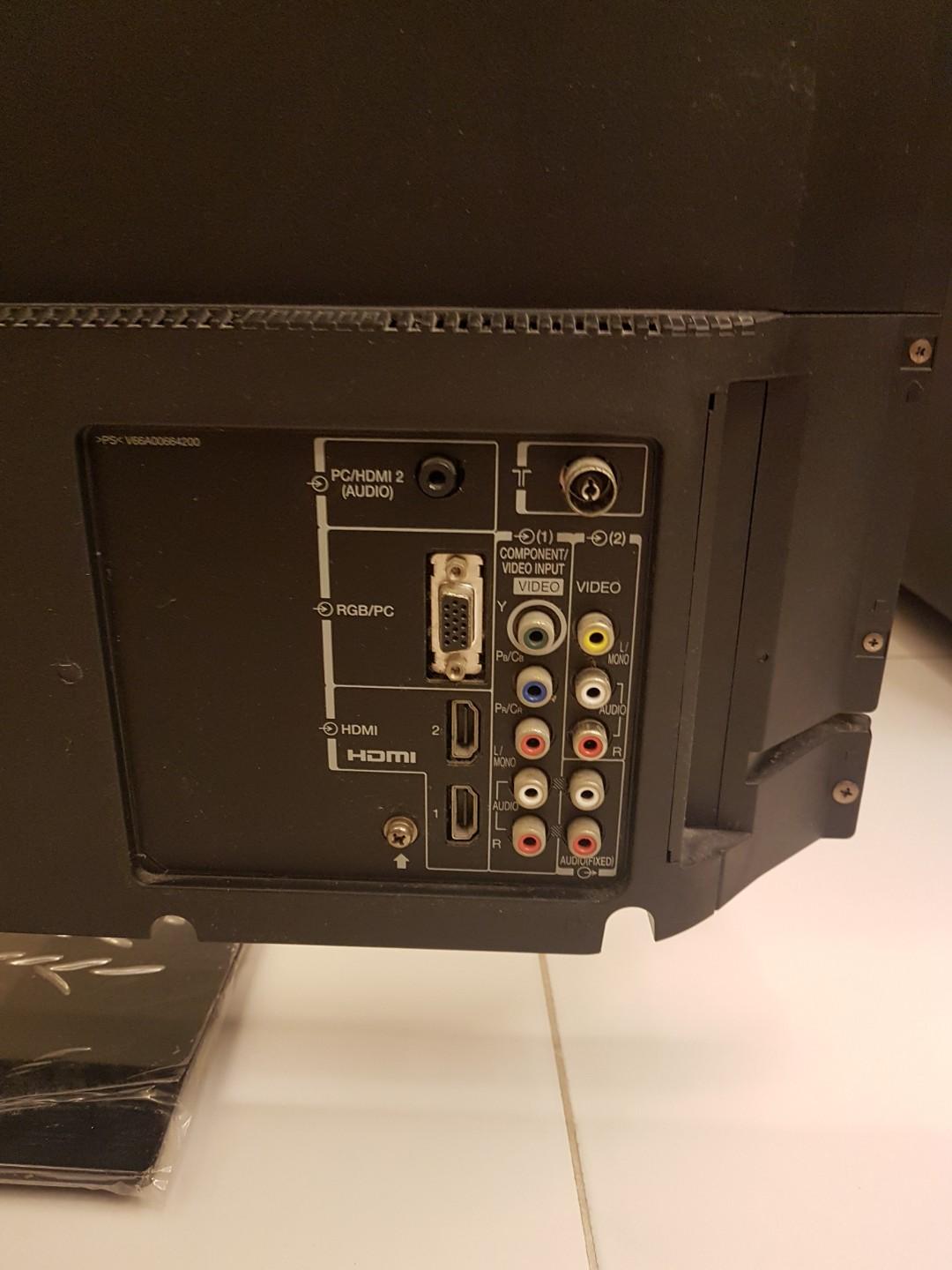 Toshiba 32inch, Computers & Tech, Laptops & Notebooks on Carousell