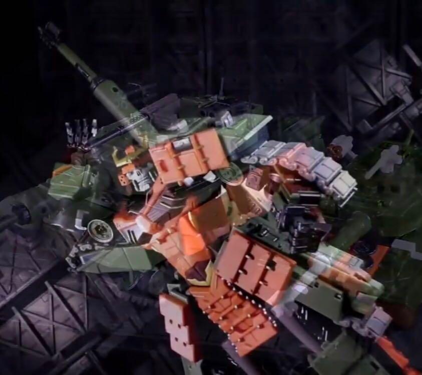 Transformers DNA Design - DS-01 Susanoo (aka Masterpiece-scale Bludgeon ...