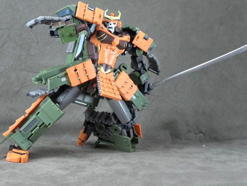 Transformers DNA Design - DS-01 Susanoo (aka Masterpiece-scale Bludgeon ...