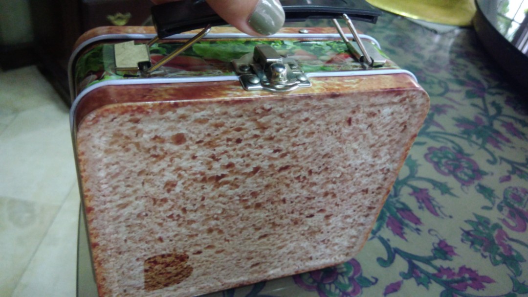 Your Old School Sandwich Baunan, TV & Home Appliances, Kitchen ...