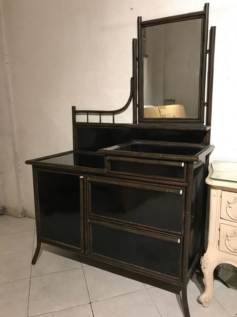 E. Murio vanity table, Furniture & Home Living, Furniture, Tables ...