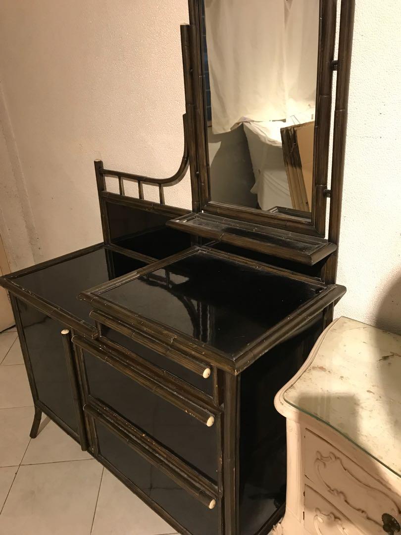 E. Murio vanity table, Furniture & Home Living, Furniture, Tables ...