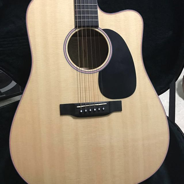 Martin DC-16E, Hobbies & Toys, Music & Media, Musical Instruments on ...