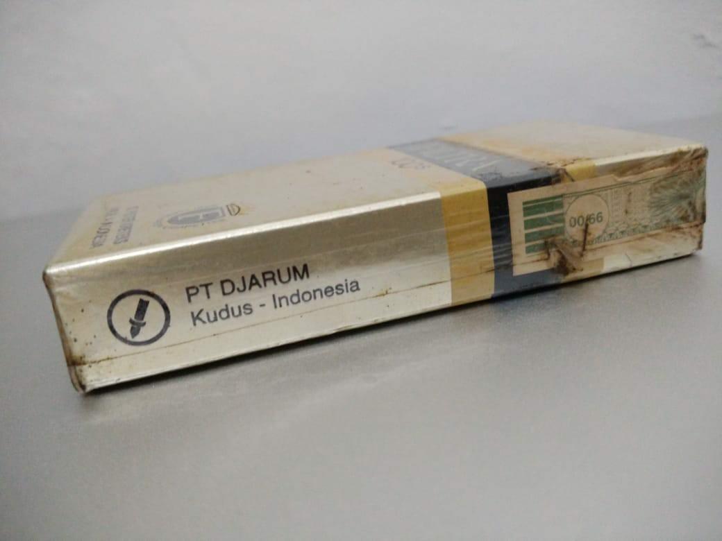 Rokok Filtra jadul langka, Serba Serbi, Others di Carousell
