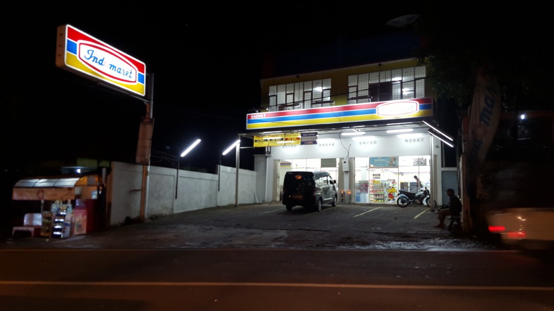 Ruko indomaret di pinggir jalan utama gadog puncak ciawi cipanas 500m ...