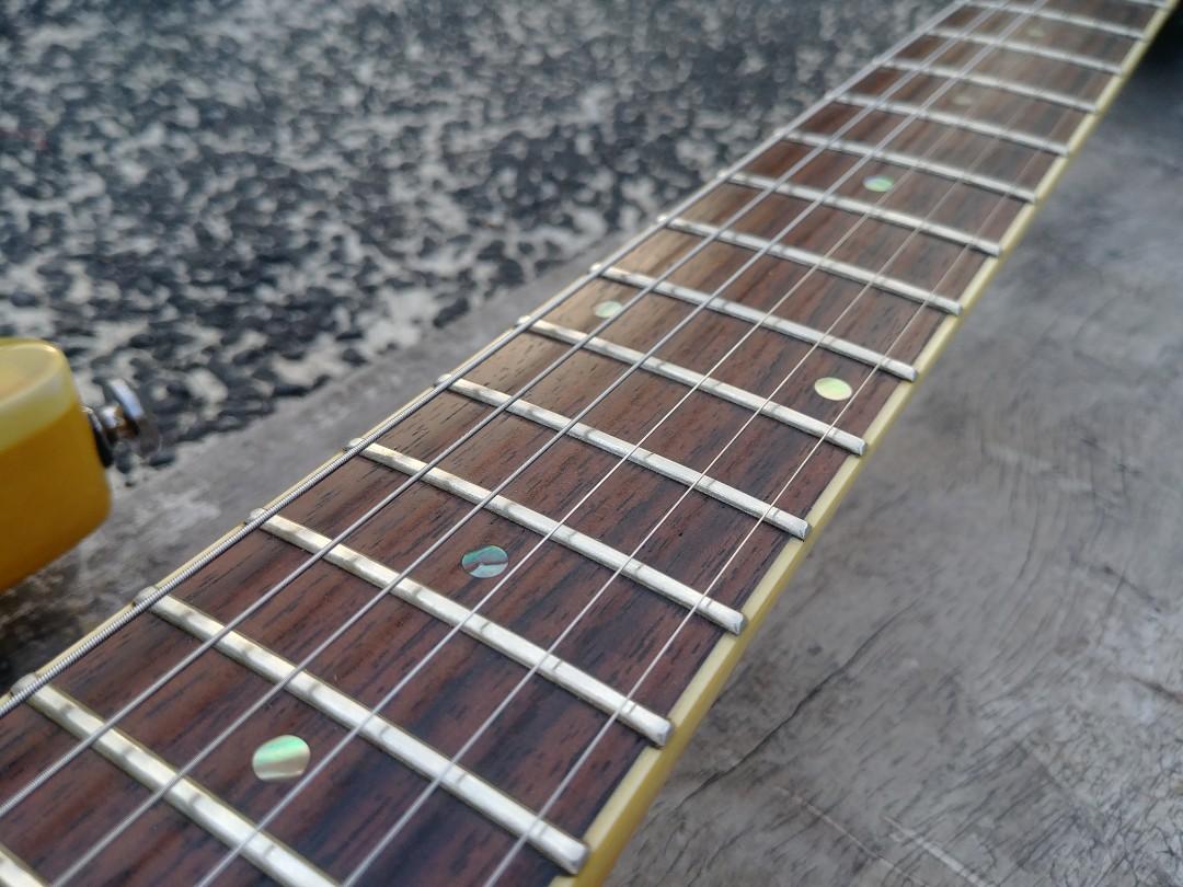 Samick Greg Bennett Ultramatic UM3 Electric Guitar, Hobbies & Toys ...