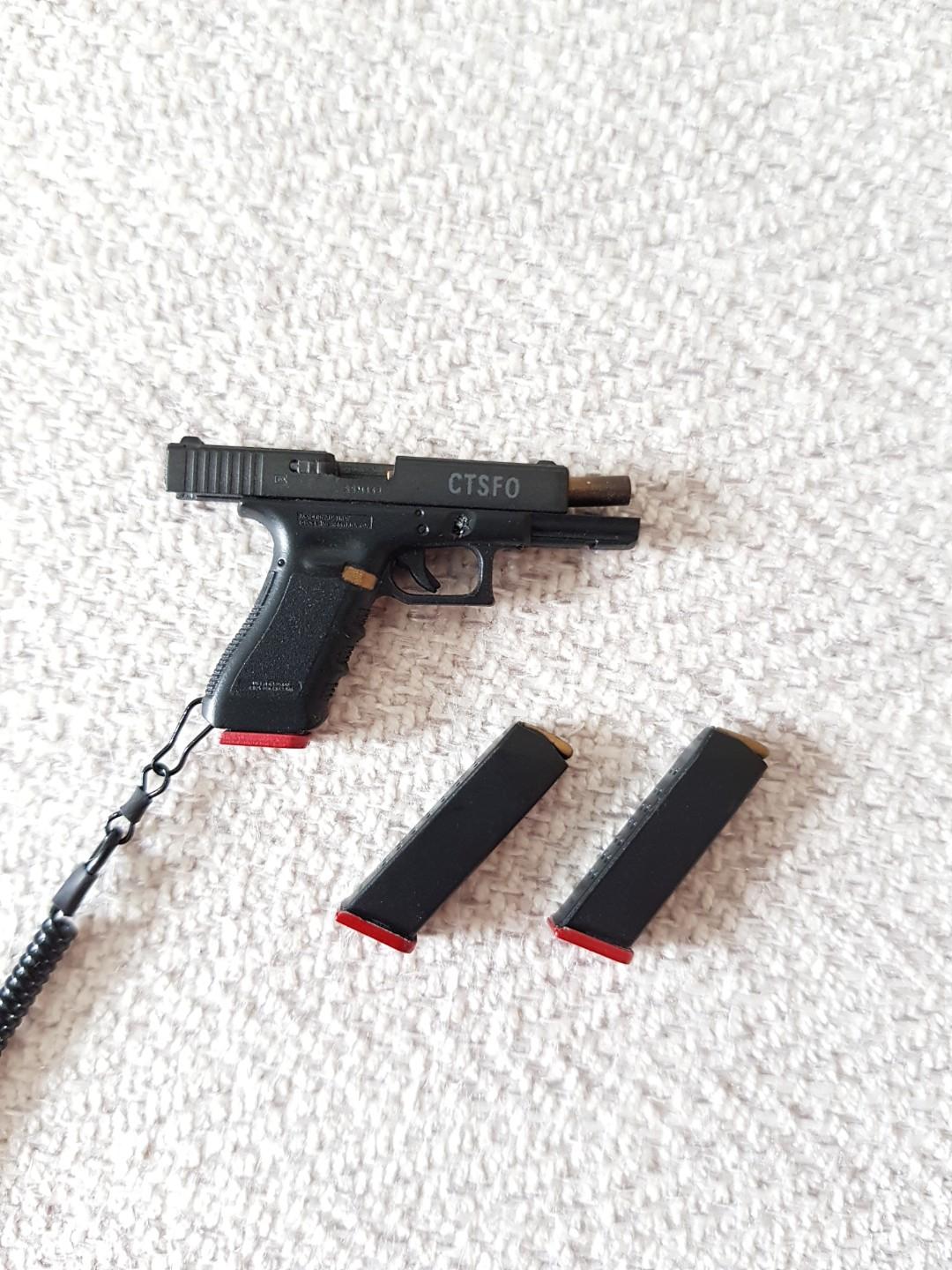 [2x Free Grenades]1/6 G17 (Glock 17) by Soldier Story SS112 2018 SHCC ...