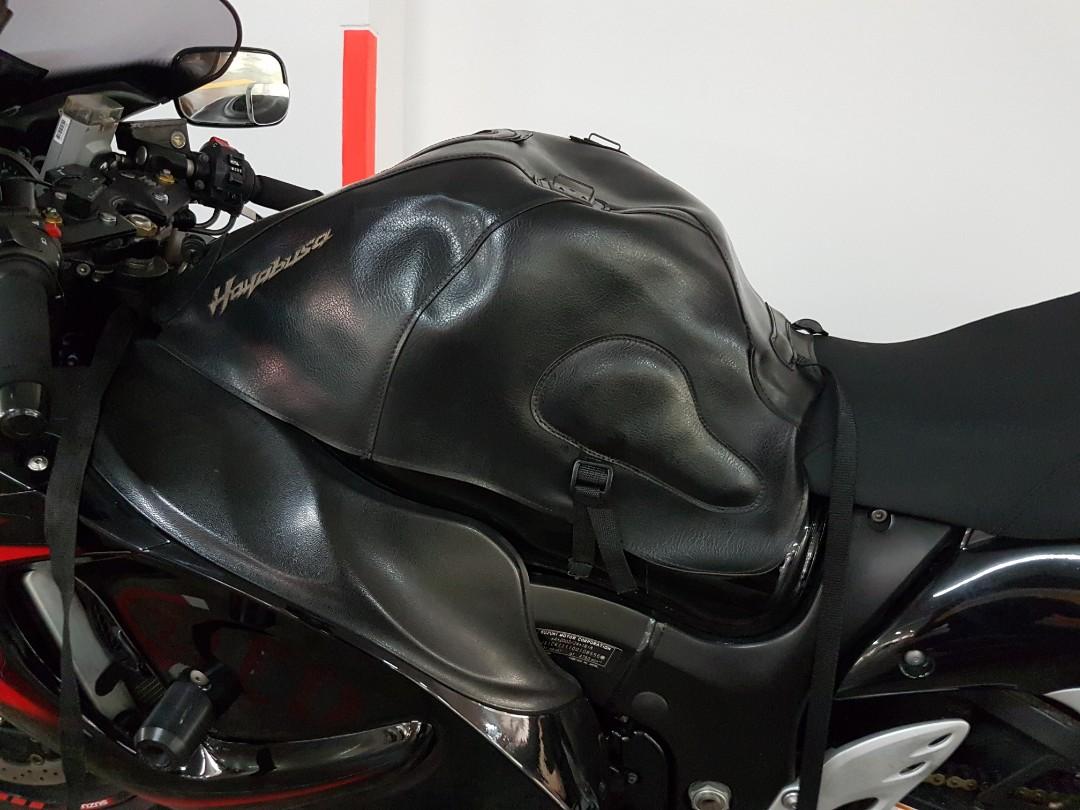 Bagster tank bra for Suzuki hayabusa, Motorcycles, Motorcycle ...
