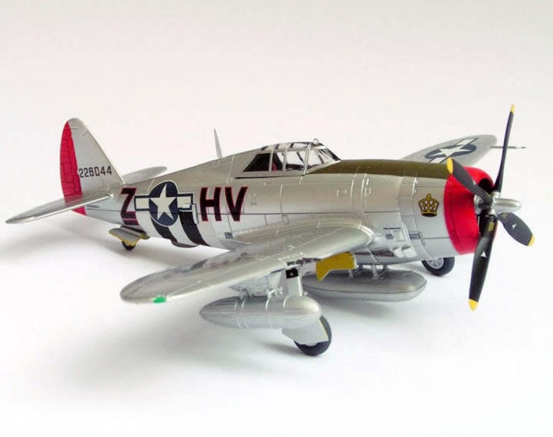 Dragon Warbirds 1/72 P-47D Thunderbolt, USAAF 56th FG 61st FS, "Silver ...