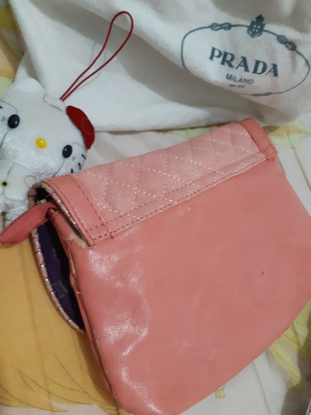 ELVIS Hello Kitty Clutch Sling Bag, Women's Fashion, Bags & Wallets ...