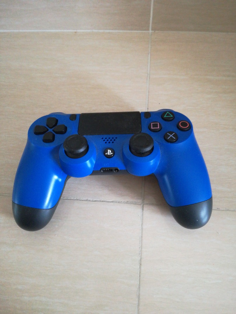 Original PS4 Controller (Blue), Video Gaming, Gaming Accessories ...