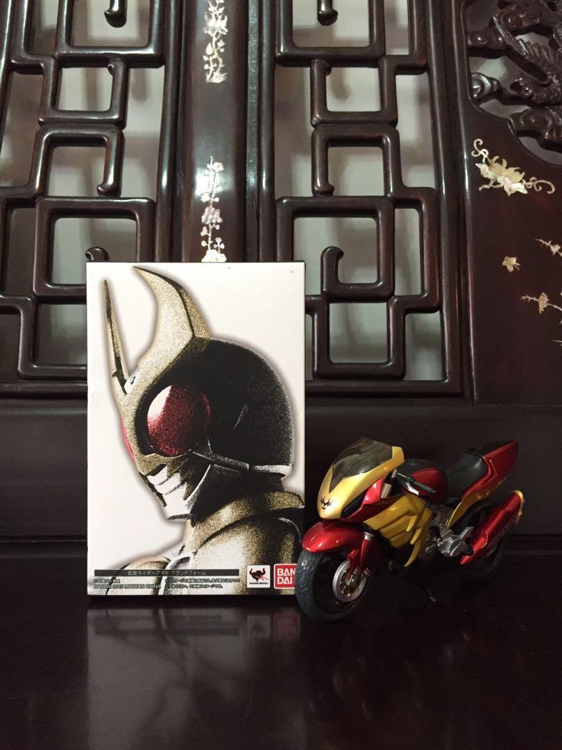 SHF Kamen Rider Agito Shinkocchou Seihou & Bike, Hobbies & Toys, Toys & Games on Carousell