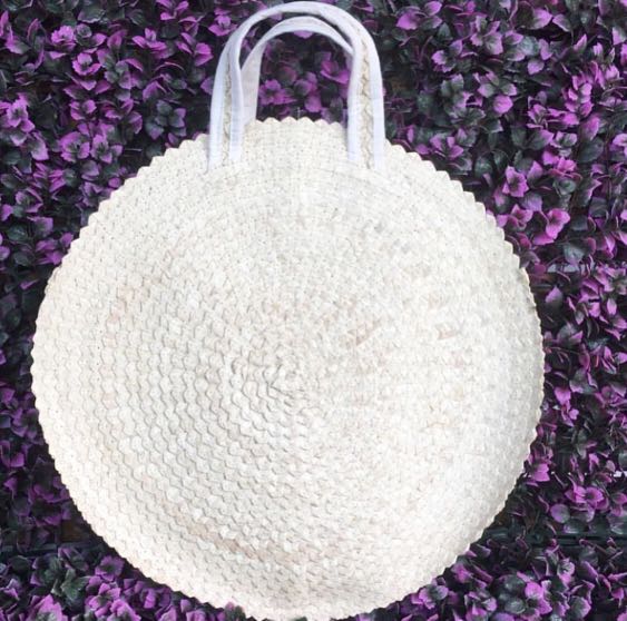 Abaca round bag (White), Women's Fashion, Bags & Wallets, Cross-body ...