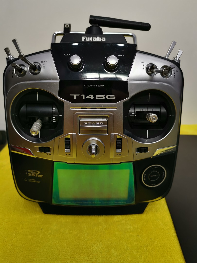 Futaba 14sg, Hobbies & Toys, Toys & Games on Carousell