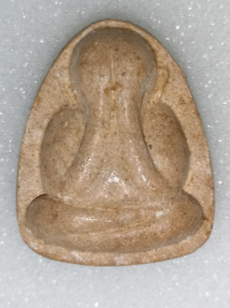 LP Tim Phra Pidta BE 2516, Hobbies & Toys, Memorabilia & Collectibles ...