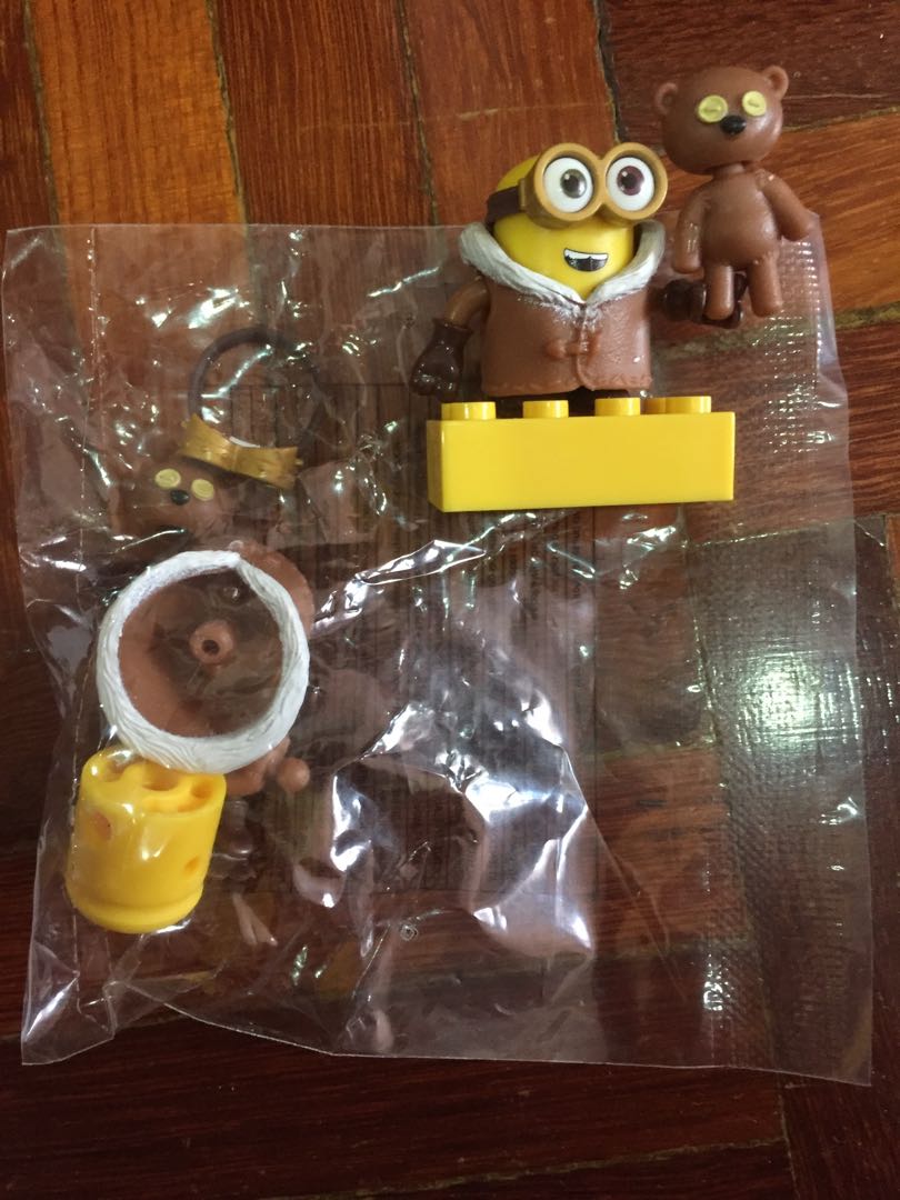 Minions Bob w Teddy Bear Minifigure Megablok Cute Secret, Hobbies ...