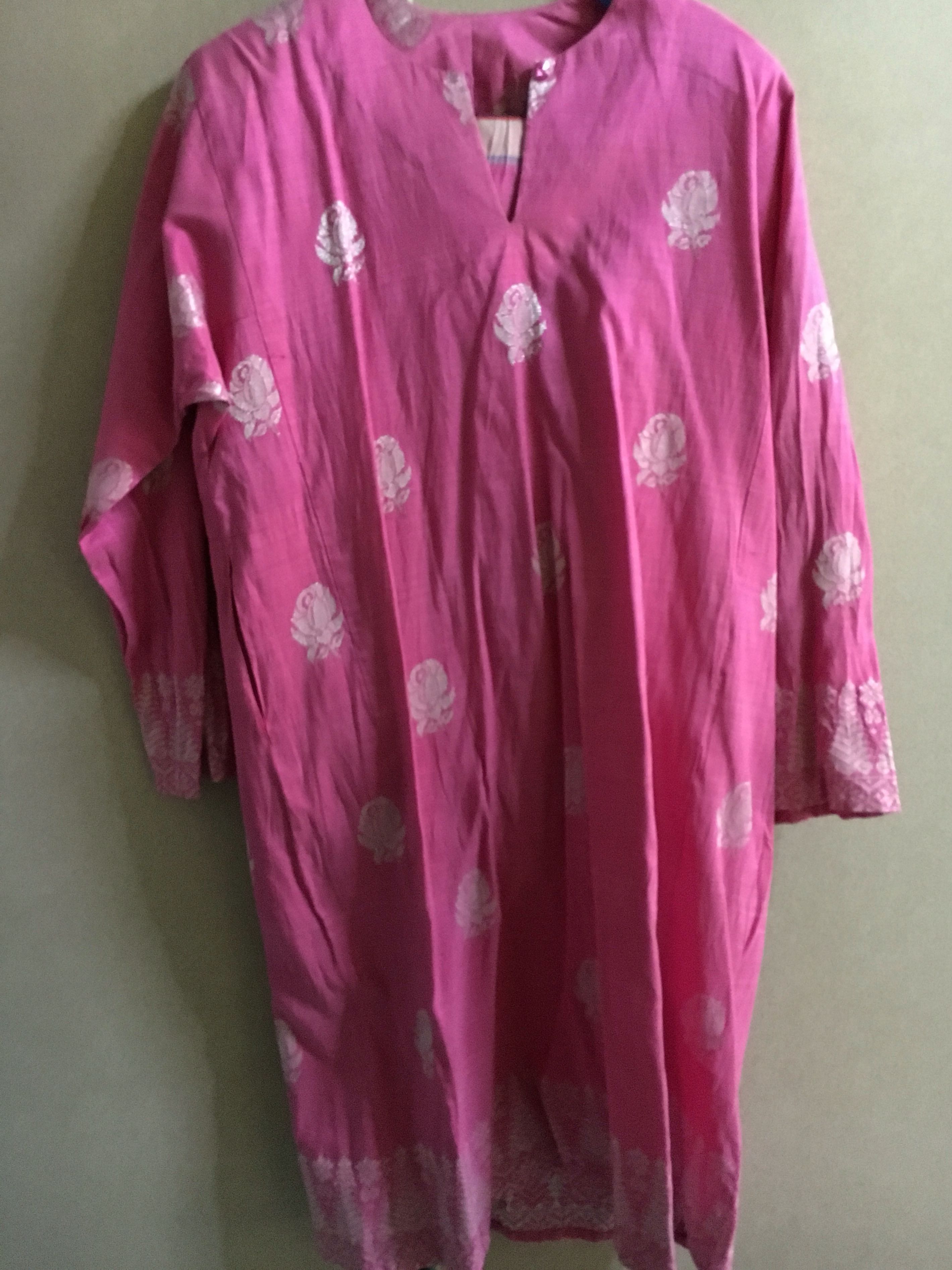 Pink songket, Women's Fashion, Muslimah Fashion, Baju Kurung & sets on ...