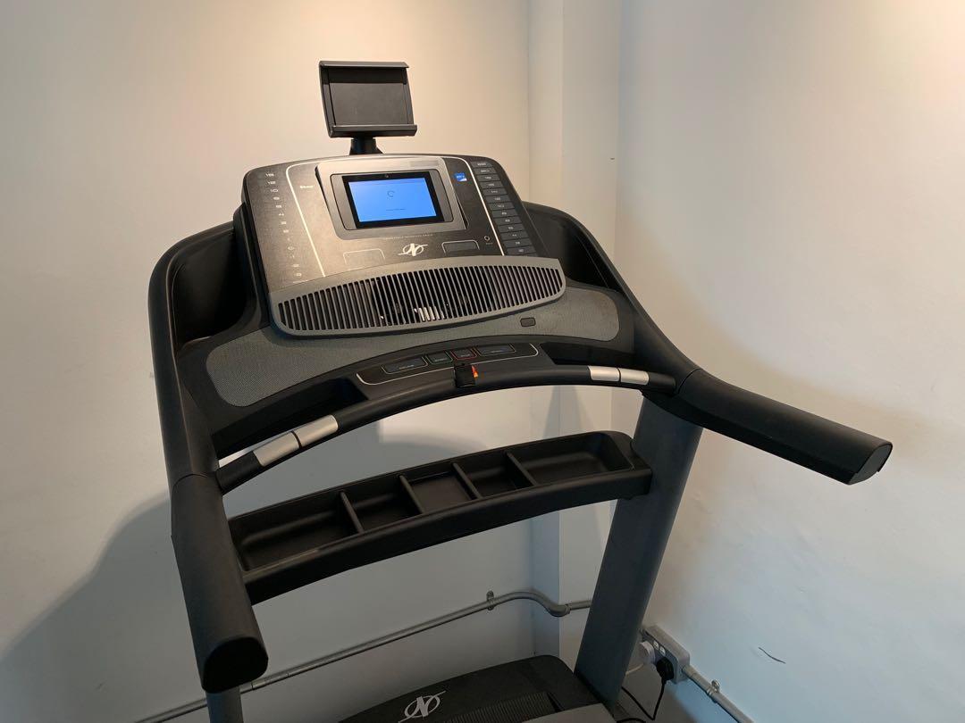 Treadmill Nordic Track Commercial 1750 (2018 Model), Sports Equipment ...