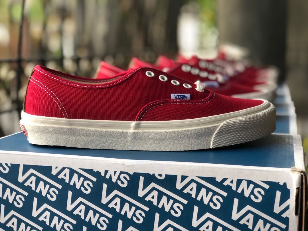 Vans Vault Chili Pepper, Men's Fashion, Footwear, Sneakers on Carousell