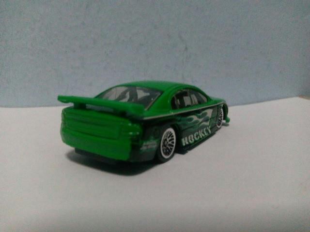 2002 Hotwheels SS Commodore VT, Hobbies & Toys, Collectibles ...