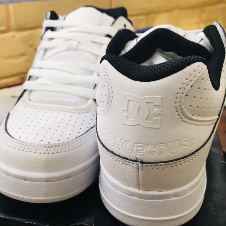 DC White Sneakers, Men's Fashion, Footwear, Sneakers on Carousell