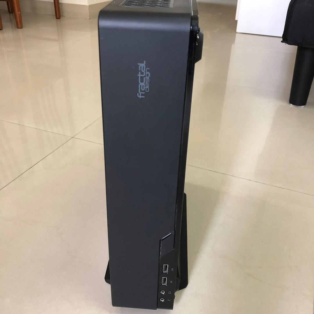 Fractal Design Node 202 PC case, Computers & Tech, Parts & Accessories ...