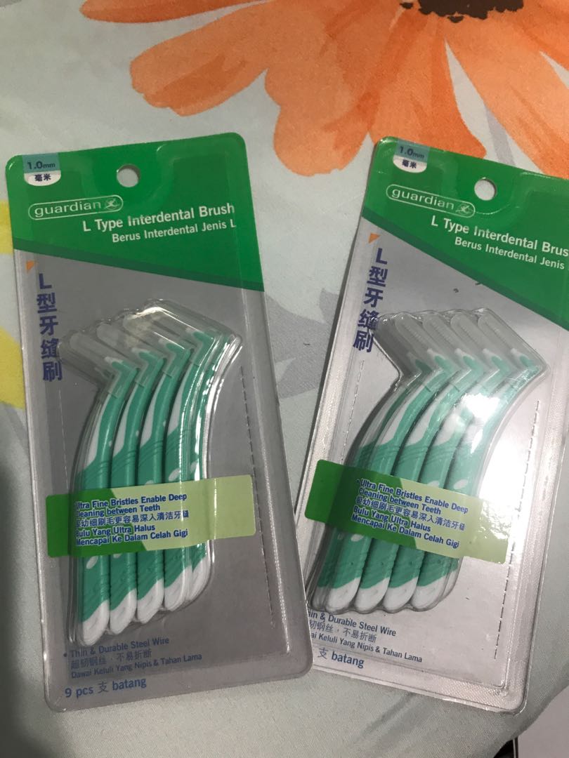 Guardian brand new brush, Beauty & Personal Care, Ear Care on Carousell