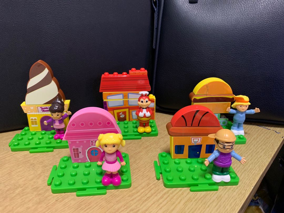 JOLLIBEE ( bricks set collection ) 1 set, Hobbies & Toys, Toys & Games ...
