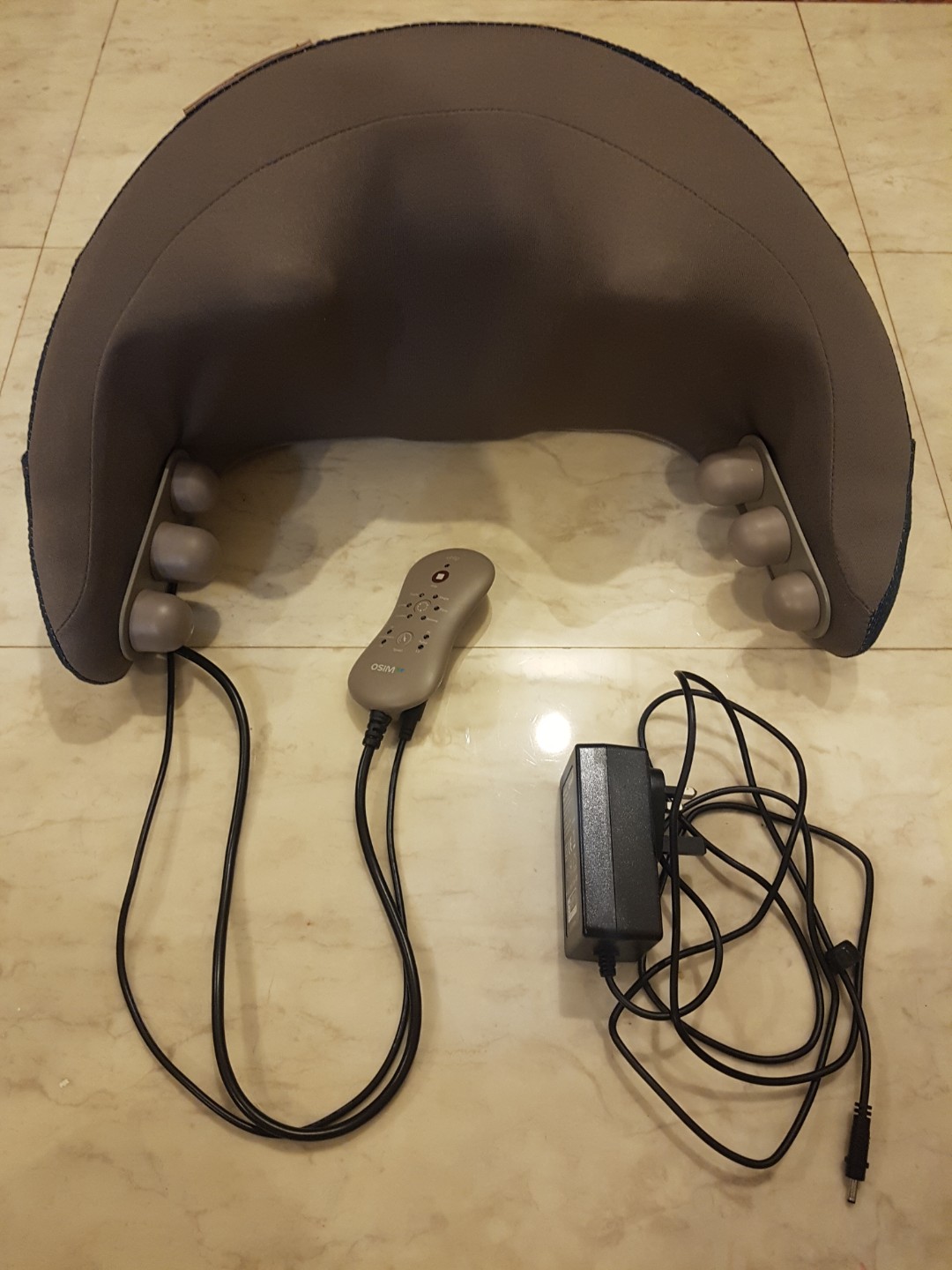 Osim Uhip Lower Back Massager, Health & Nutrition, Massage Devices on ...