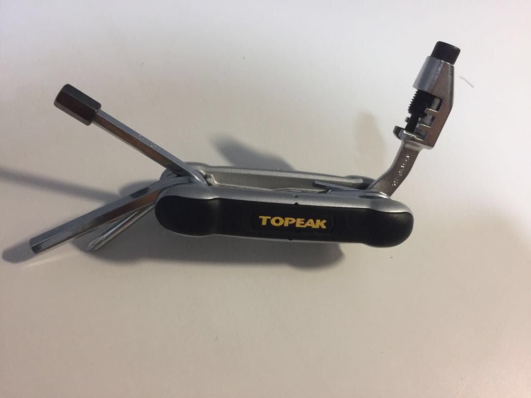 Topeak Hexus II Multi-tool, Sports Equipment, Bicycles & Parts, Parts ...