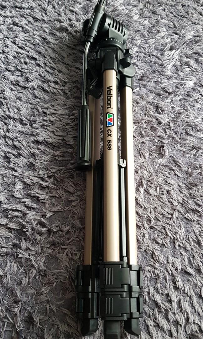 Tripod Stand Velbon CX586, Photography, Video Cameras on Carousell