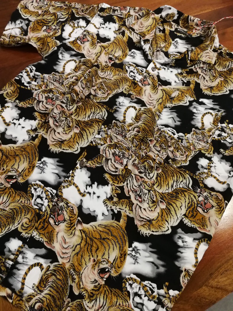 Retro 70s Japanese Yakuza Tiger Shirt, Men's Fashion, Tops & Sets ...