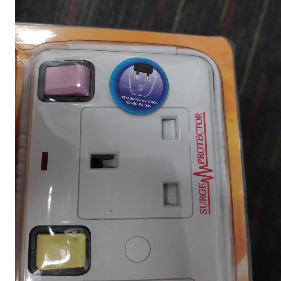 3pins 5 Multiplugs 3m extension cable, TV & Home Appliances, Electrical ...