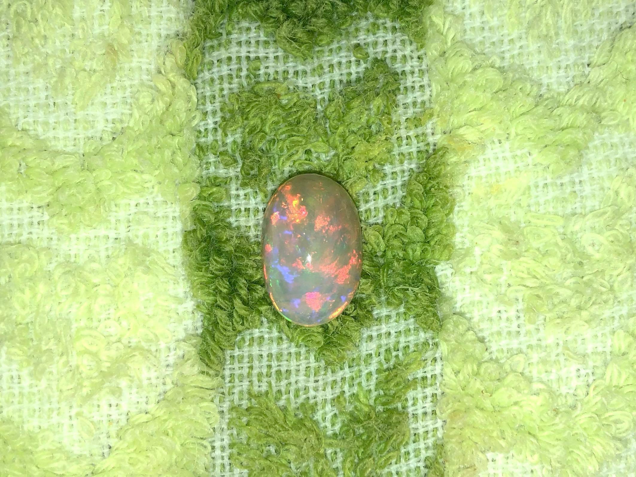 Genuine RARE Ethiopian white opal, Women's Fashion, Jewelry ...